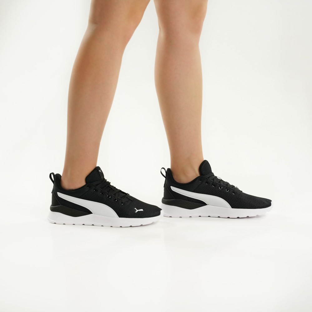 372004-01 – Gentli Shoes